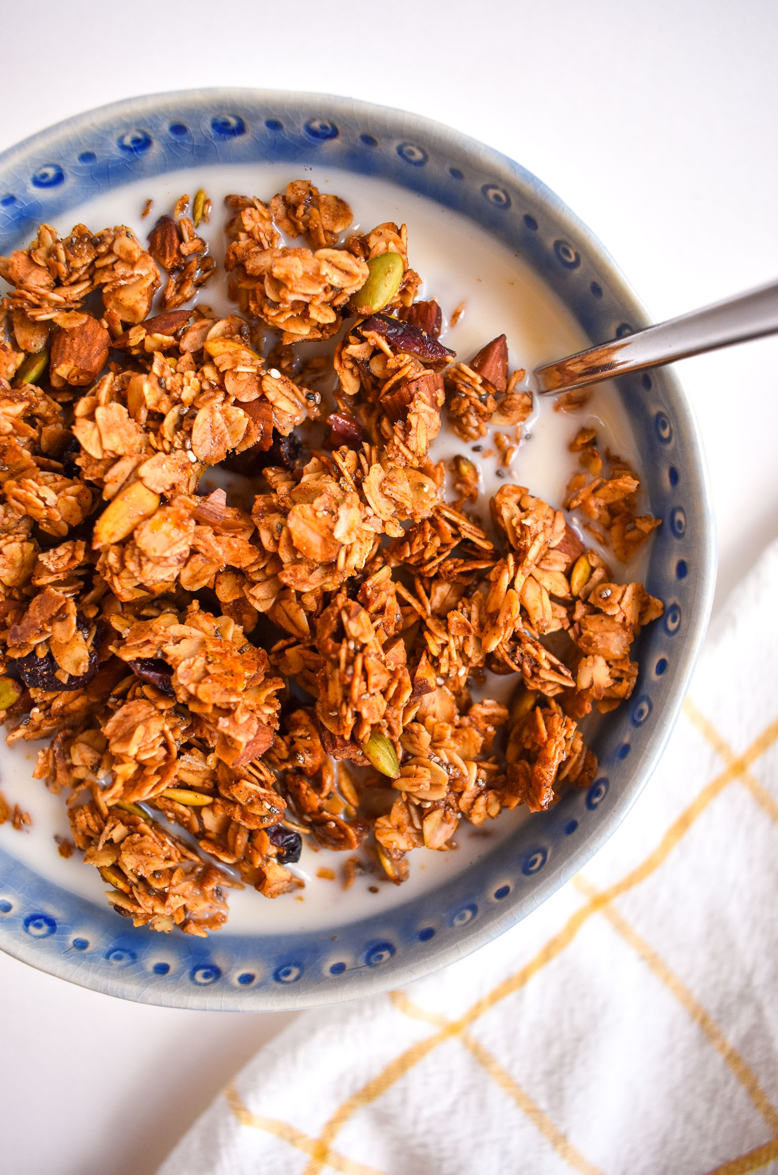 Homemade Crunchy Honey Almond Granola - I Brought Bread